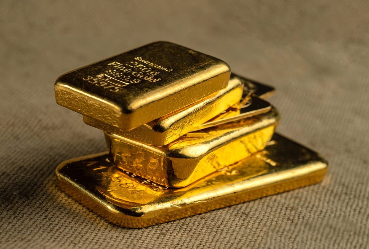 What Does Gold Plated Mean? Key Differences and Value